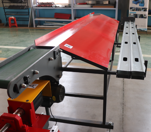 receiving table