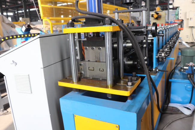 cable ladder machine