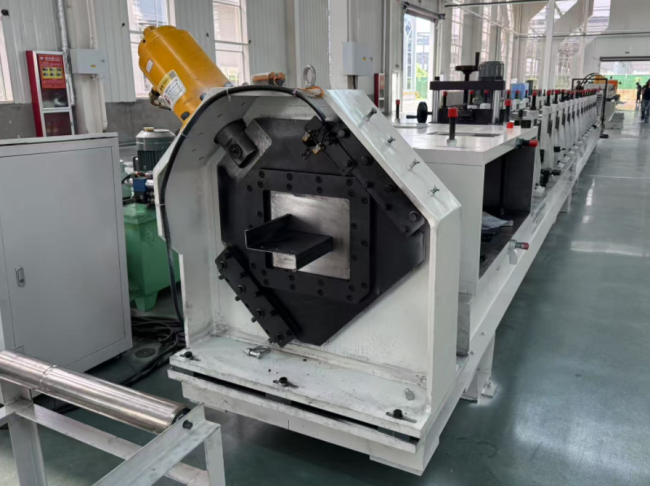 Z Purline making machine design