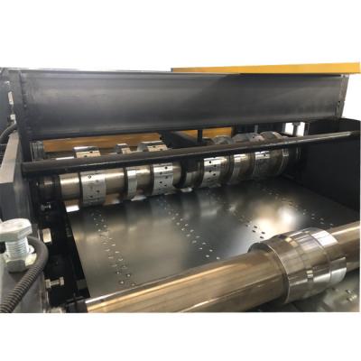 Cina Rotolamento composito di decking del pavimento del metallo che forma macchina in vendita