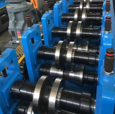 Cina Selezionamento del rotolamento del fascio di Z o dei fasci che forma macchina in vendita