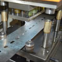 China Gi 28 Steps Profile Roll Forming Machine For Solar Panel Mounting Bracket for sale