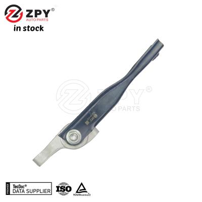 Cina 5Q0199855J Motor Dogbone Mount Support Bracket Per il 2015-2019 Vw Gti 2.0T in vendita