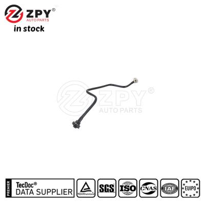China ZPY 8R0121081AQ Reservoir Tank Hose for Audi Q5 VW Porsche 2013-2015 for sale