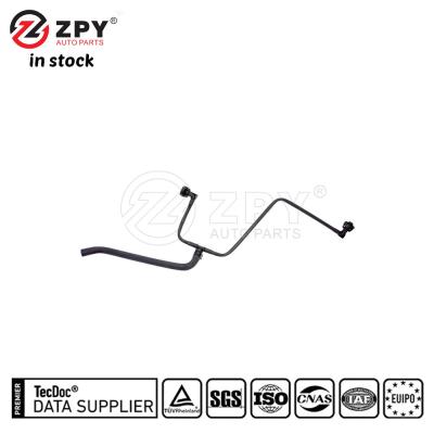 Cina ZPY tubo di riversamento del liquido refrigerante 8K0121081BH per Audi A4 A5 Q5 VW in vendita