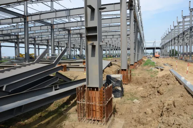 Customized Prefabricated Metal Frame Steel Building Structure Warehouse