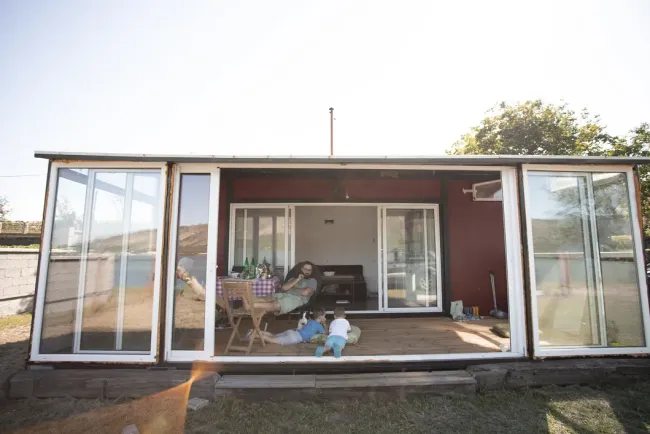 Experience Comfort and Style with Modern Design Folding Container Houses