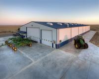 China Convenient Installation Steel Structure  Building for sale