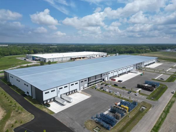 Quality Low Cost Prefab Steel Warehouse Factory For Logistics Storage for sale