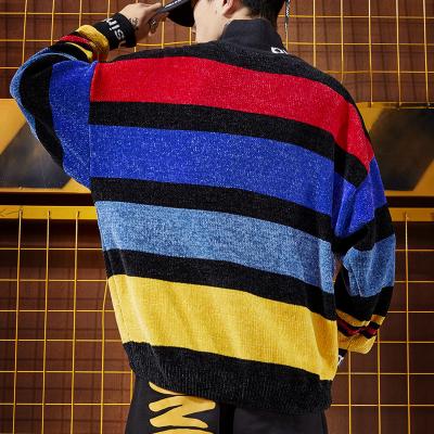 Cina l'arcobaleno di Drop Shoulder Graffiti del produttore di abbigliamento della piccola quantità ha barrato collo pigro della tartaruga dell'Istituto centrale di statistica della ciniglia del maglione il mezzo in vendita