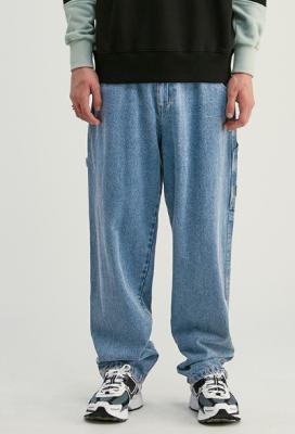 Cina Lavaggio della via e rendere ad uomini anziani i pantaloni jeans rigonfi sciolti versatili antivento in vendita