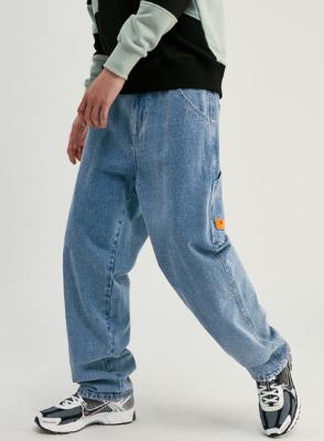 Cina Lavaggio della via e rendere ad uomini anziani i pantaloni jeans rigonfi sciolti versatili antivento in vendita