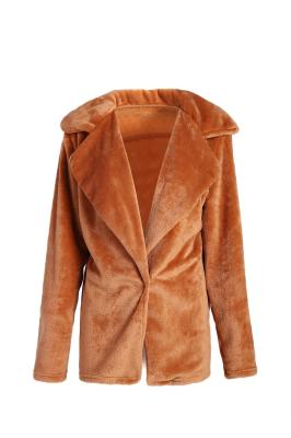 Cina Cappotto femminile della lana del risvolto della peluche di produzione dell'abbigliamento Polyetser 100% S-3XL per l'inverno in vendita