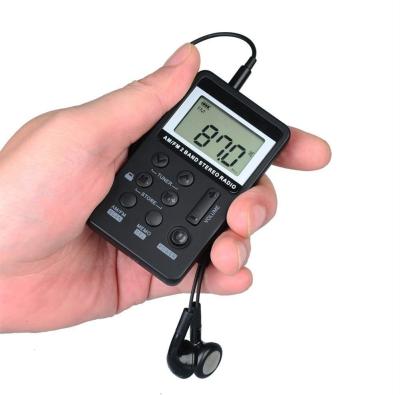 China Factory Wholesale Rechargeable Battery Pack Small Portable Radio Built Am Fm Radio Portable Radio for sale