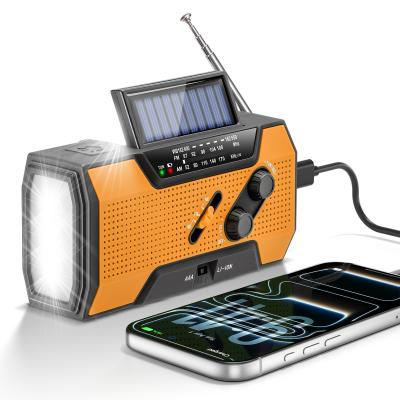 China Taiwan's Best-selling Full-band Digital Radio AM FW WB Portable 4 Kind of Charge Power Bank and Outdoor LED Flashlight for sale