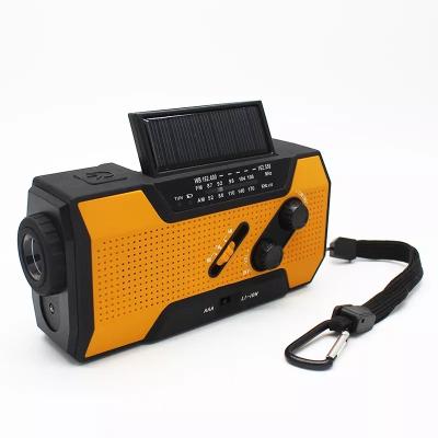 China Emergency Control Radio Meteorology: AM/FM/NOAA Radio Meteorology with 3 Integrated Cables, Emergency  Radio with 7400 MAh for sale