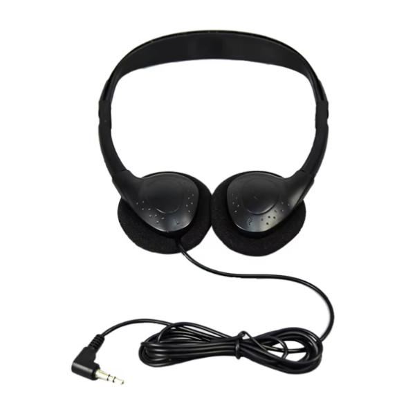 Quality High Quality 3.5MM 1.2M in Ear Headphone Material PVC TPE Headphones Wired for sale