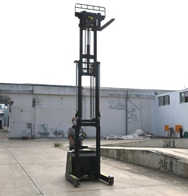 China High Efficiency Stand Up Reach Truck , Electric Reach Forklift 6.2m  Lift Height for sale