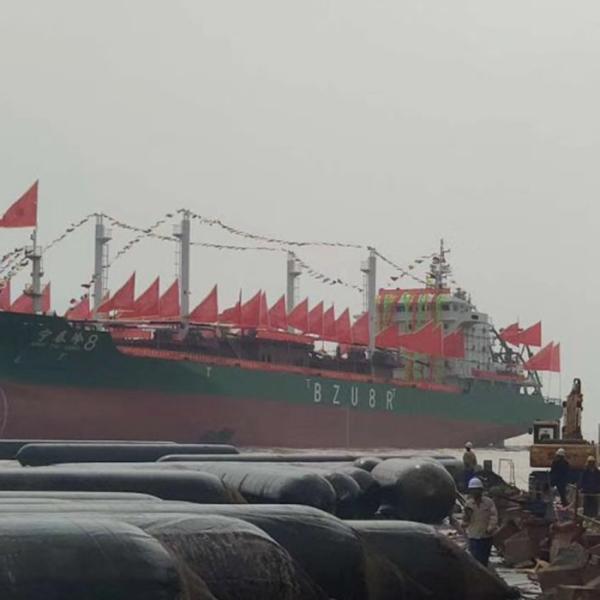 Quality Marine Rubber Airbags Easy With 0.05 - 0.08MPa Ship Launching Rubber Airbags for sale