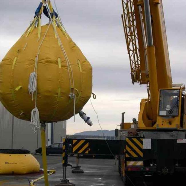 Close-up of Water Bag construction