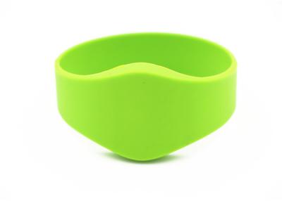 China Eco Friendly Uhf Rfid Wristband , RFID Kids Tracking Bracelet For Events for sale