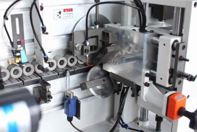 China Equipamento 20.2kw de colagem dobro da máquina de borda da borda da mobília do painel do Woodworking à venda