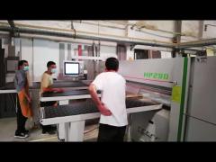PC Control Cnc Cutting Saw With Circular Saw Blades And Four Front Feeding Tables