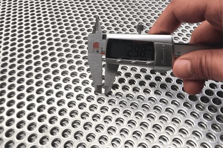 Round Hole Perforated Mesh Sheet Anti Corrosion Perforated Metal Panels