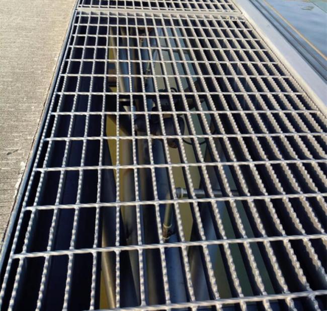 Best Welded Custom Designed Galvanized Steel Grating for Floor
