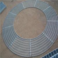 China Hot Dipped Galvanized Steel Grating Flooring 40x5mm Bearing Bar Welded Custom for sale