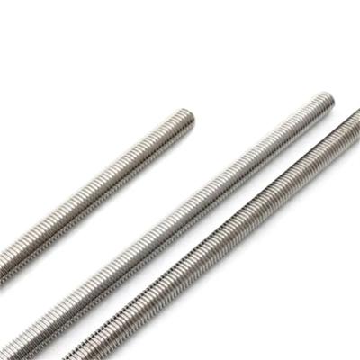 중국 나사산이 있는 봉 탄소강 Din 975 Din976 UNC UNF 아연은 L7 직류 전기로 자극된 B7을 도금처리했습니다 판매용