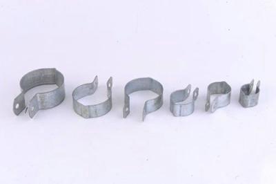 China Two Hole Galvanized Steel Rigid Pipe Fittings Metal Electrical Conduit Clamps for sale