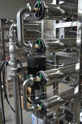 Cina Impianto per il trattamento delle acque commerciale 50HZ/60HZ di osmosi inversa del carbonio attivo in vendita