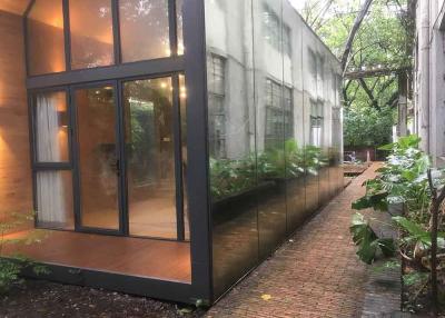 China Precast House Prefab And Glass Modular Homes With Smart Switch for sale