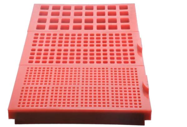 300 X 500mm Rubber Screen Mesh Red Black Mining For Mineral Vibrating