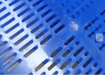 China Slotted Apertures Polyurethane Screen Mesh Panel Fit Cylindrical Quarry for sale