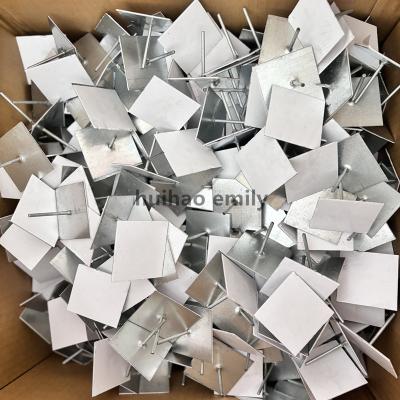 Cina 2.7mm Glavanized Steel Self Adhesive Isolation Stick Pins Fixing Rock Wool Layer in vendita