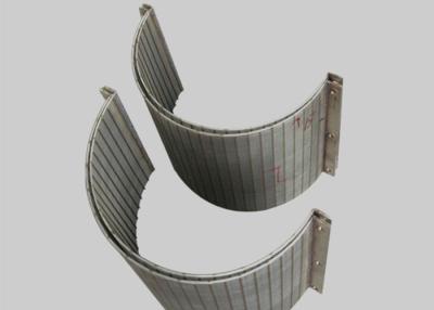 China 120 Degree Wedge Wire Dewatering Sieve Bend Screen , V Wire Looped Bend Mesh for sale