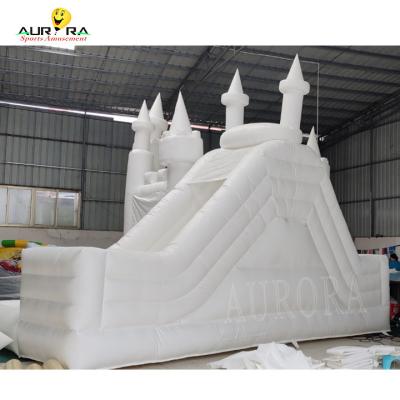 China Outdoor White Inflatable Bouncy Castle House Waterproof Material With Ball Pit for sale