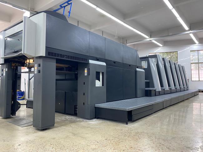 Heidelberg XL75-6 printing machine front view