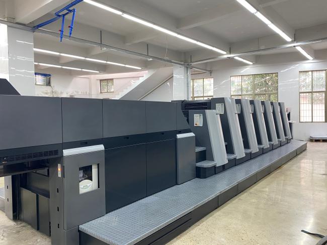 Heidelberg XL75-6 printing machine side view