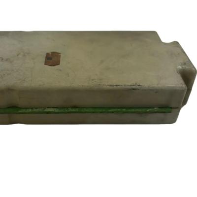 Cina In ottime condizioni, cassetta SHP usata originale per il tagliacarte polare. in vendita