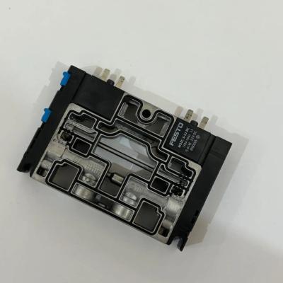 Cina Accessori della macchina per la carta Magnetventile Valvola solenoide Peso KG 0,2 Adatto per Polar in vendita