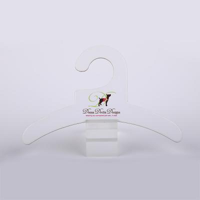 China Custom Logo Dolls Clothes Cardboard Hangers Recyclable Paper Pet Hangers for sale