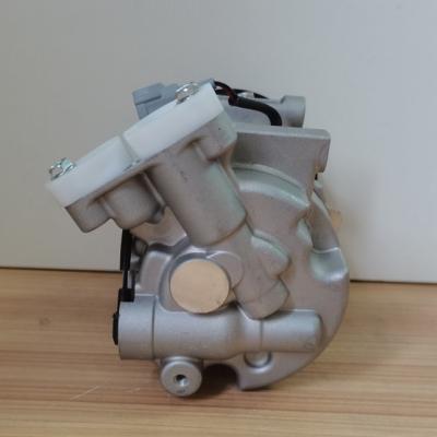 Cina compressore 7711497392 8200939386 di CA della sostituzione di 12V 7PK per RENAULT RIDEX in vendita