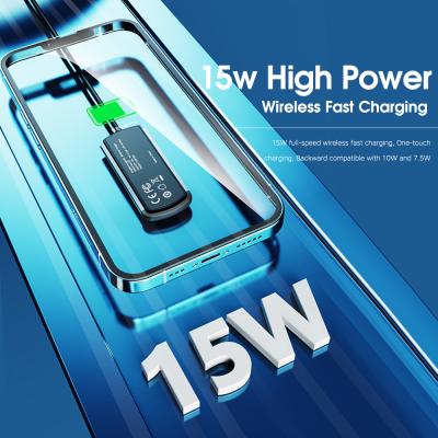 China Essager 2022  Aurora New Style Magnetic Wireless Mini 15W Charger 10W 7.5W Mobile Phone Charger With Holder Function for sale