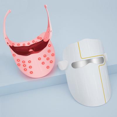 Cina Maschera del fotone di terapia di ringiovanimento LED della pelle, maschera di protezione della luce infrarossa di 3 colori in vendita