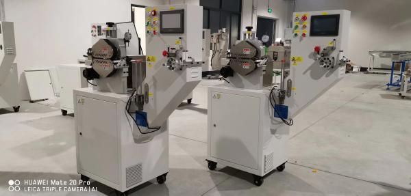 Macchine per il taglio in lunghezza di tubi e tubi, tagliatrici di tubi; macchine per il taglio; macchine per il taglio automatico di tubi;