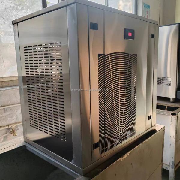 Quality ICS-400 Factory Low Price Ice Making Machine Flake Ice Maker 400 kg Per Day for sale