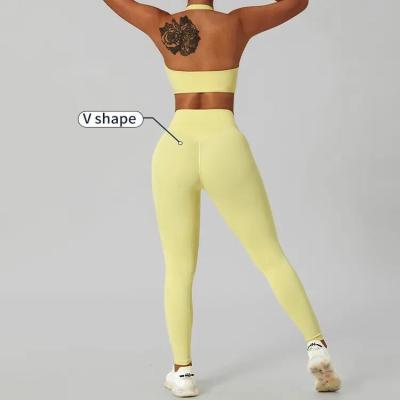 China Breathable Scrunch Sports Bra Workout Leggings Sets For Women for sale